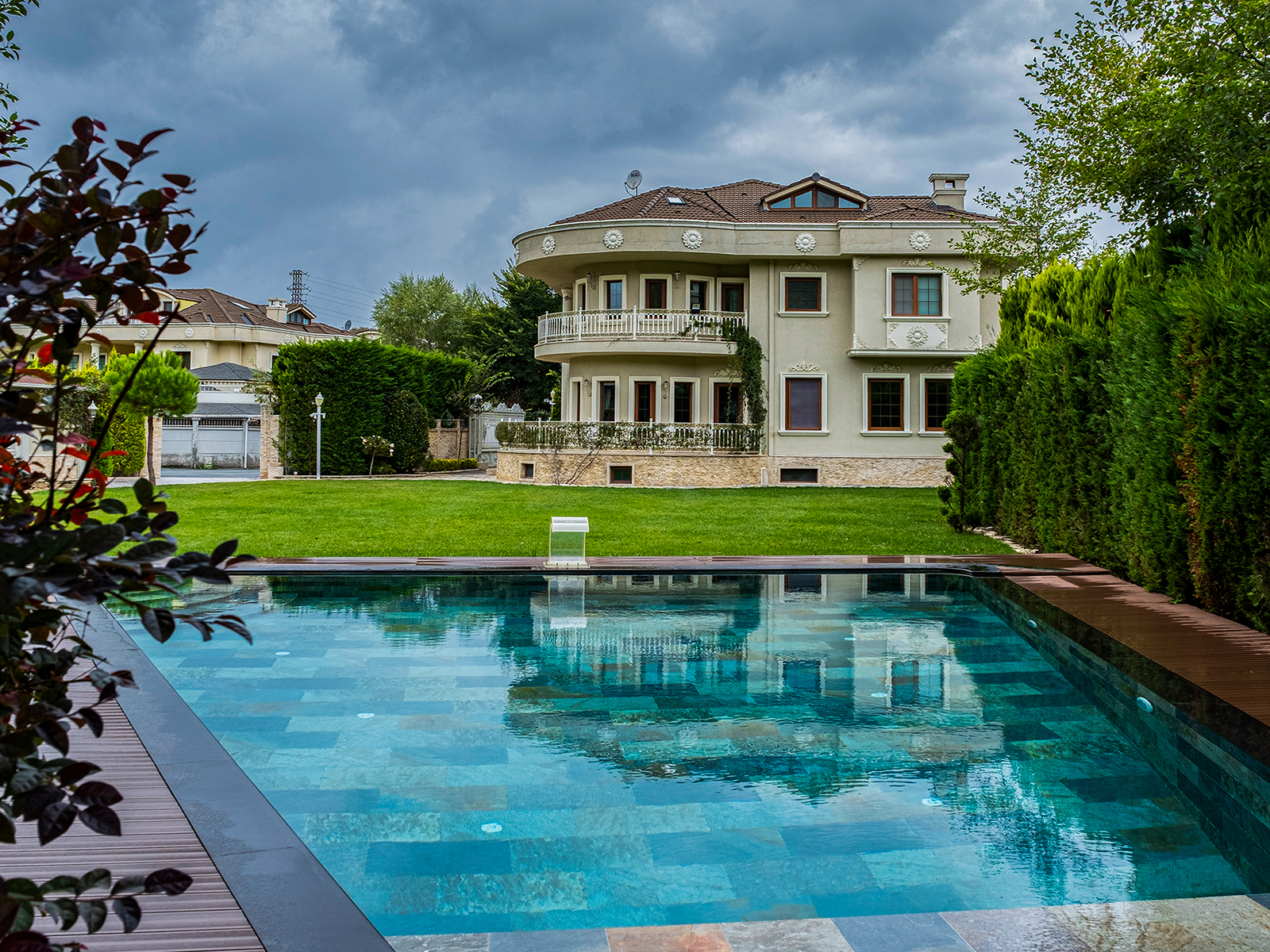 Pool Mix Kemerburgaz Villa Pool Project | Serapool