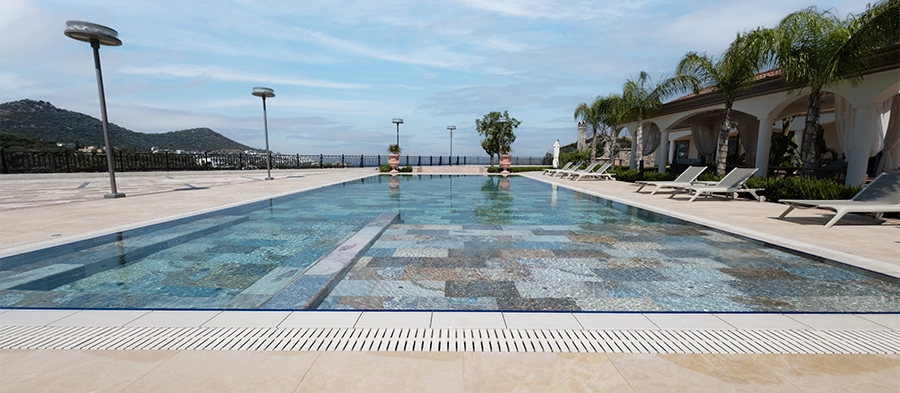Fossil Mix Villa Pool | Serapool Porcelain